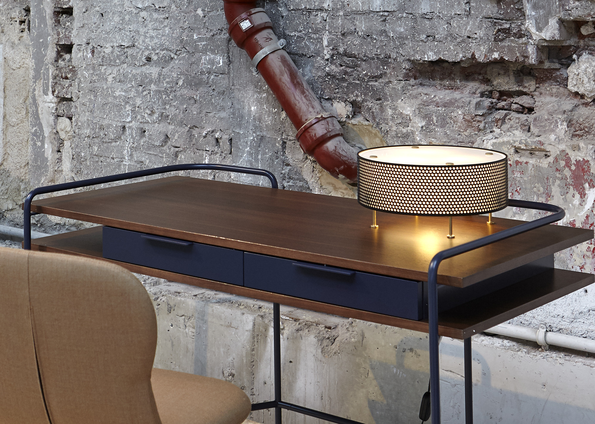 Desks & Secretary Alando Desk - Ligne Roset