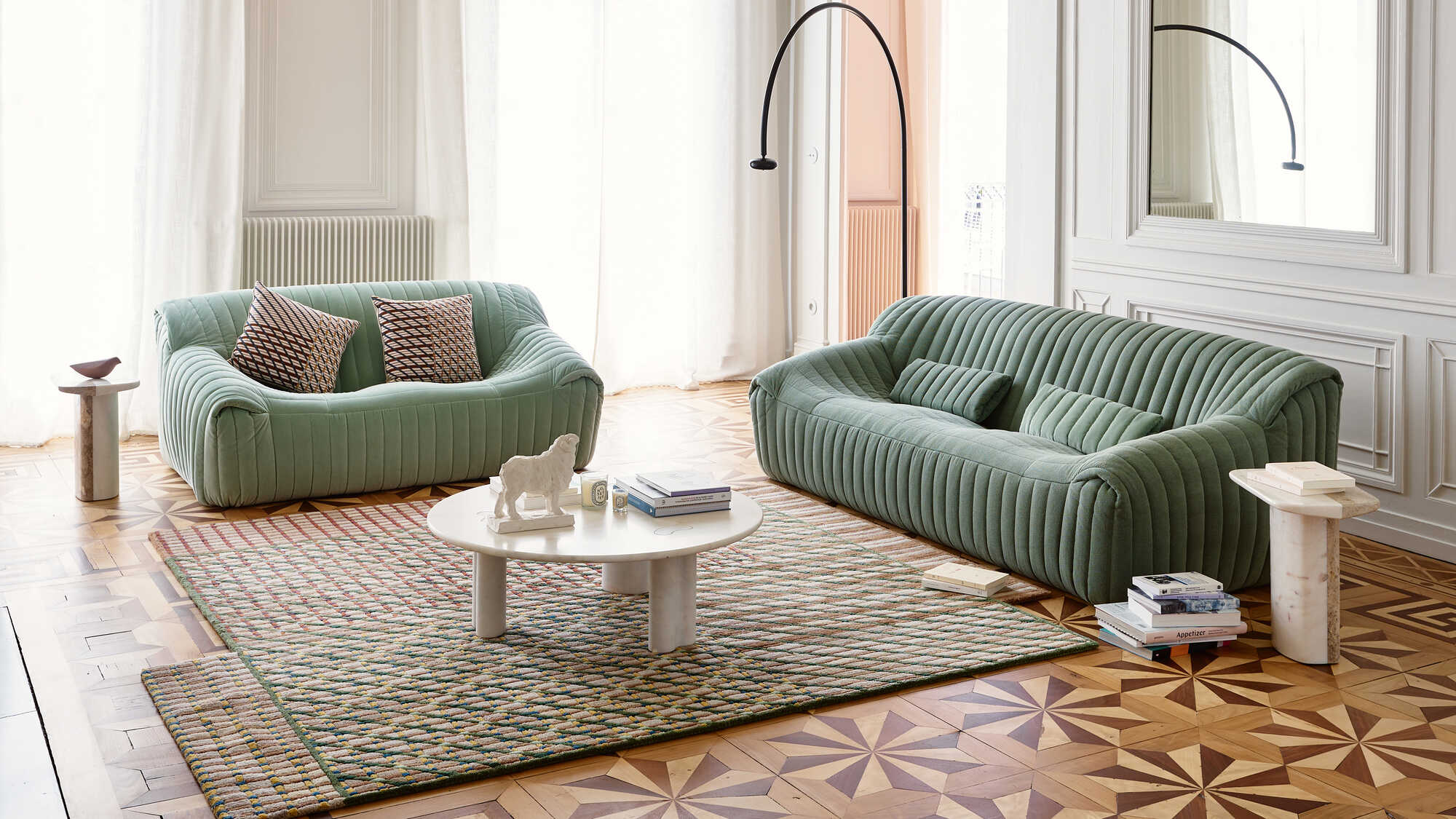 Upholstery Sandra Medium settee with lumbar cushions - Ligne Roset